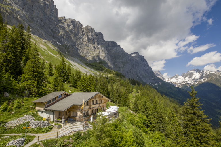 Wander Paradies Gadmen - einsame Pfade in unberührter, intakter ...